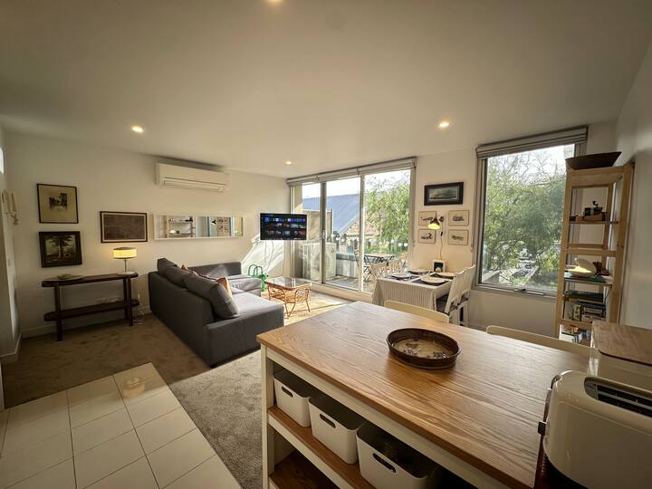 1br+sofabed Opp Sth Melb Mkt - Australia