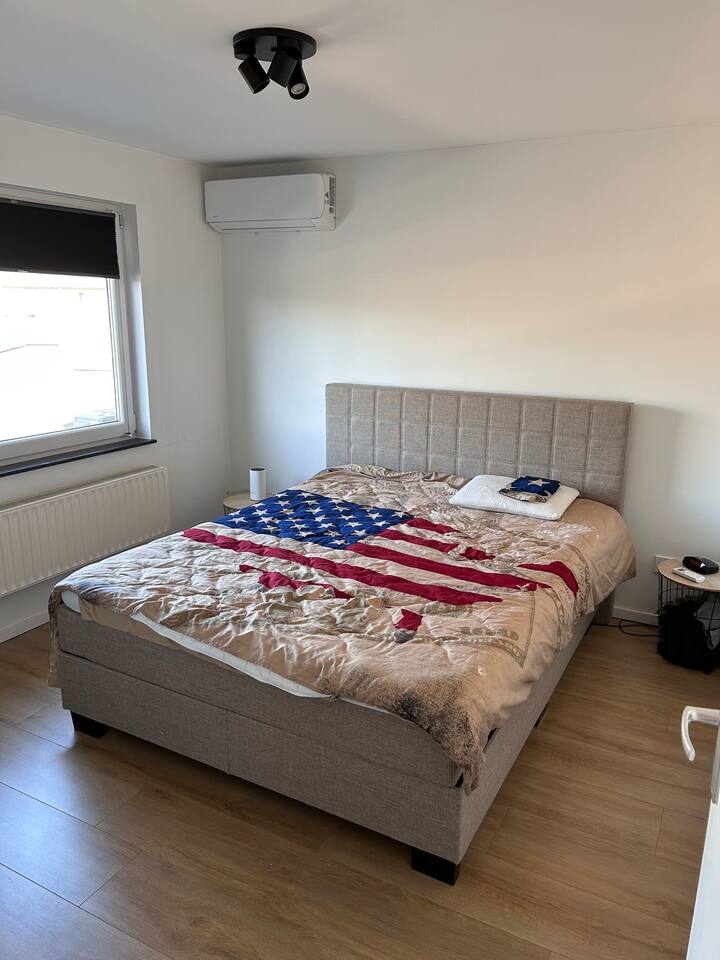 2 Pers. Slaapkamer - 布雷達