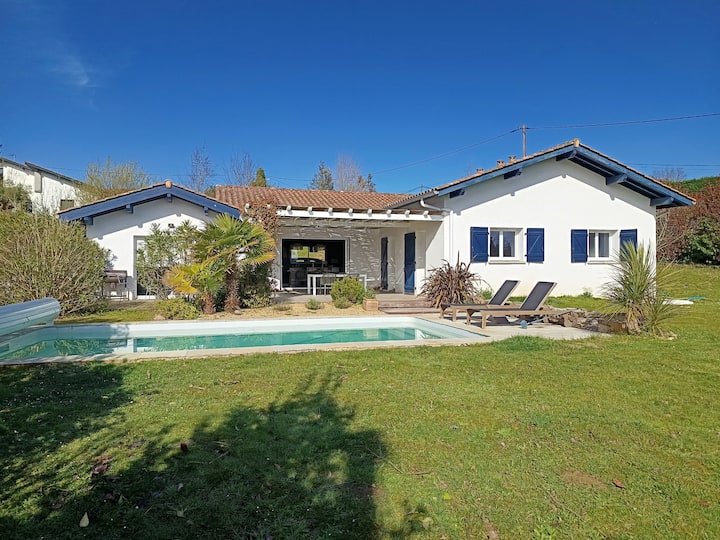 Entre Océan Et Montagnes Basques - Saint-Pée-sur-Nivelle
