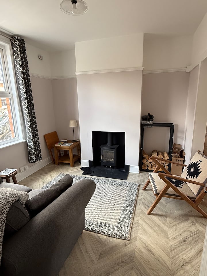 One Bedroom Central Town House - Northampton