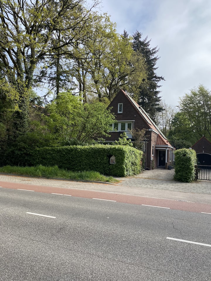 Rustig Appartement, Eigen Ingang, In Nijmegen Oost - Nijmegen