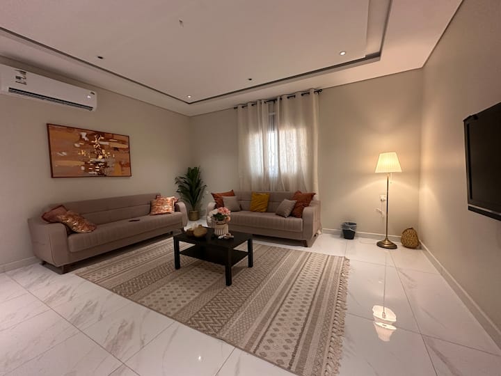 Apartment| ثلاث غرف 5 دقائق قيادة للحرم النبوي - Médine