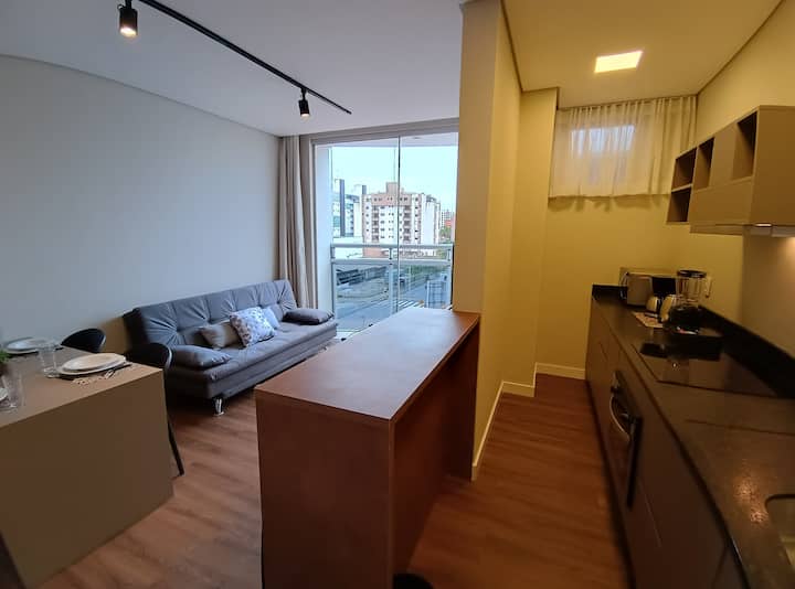 Apto Novo, Suíte+1 Quarto, 300mts Bolshoi, Unimed - Joinville