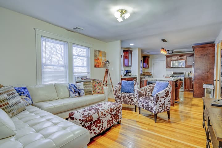 Spacious 4br Stay Ideal For Groups! - Concord, MA