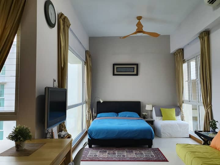 Self-contained Apartment Rental - Changi