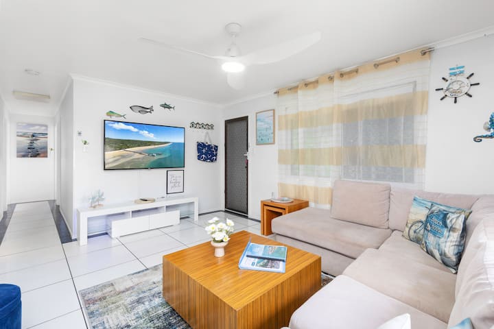 Bay Cottage Walk To The Pier. - Hervey Bay