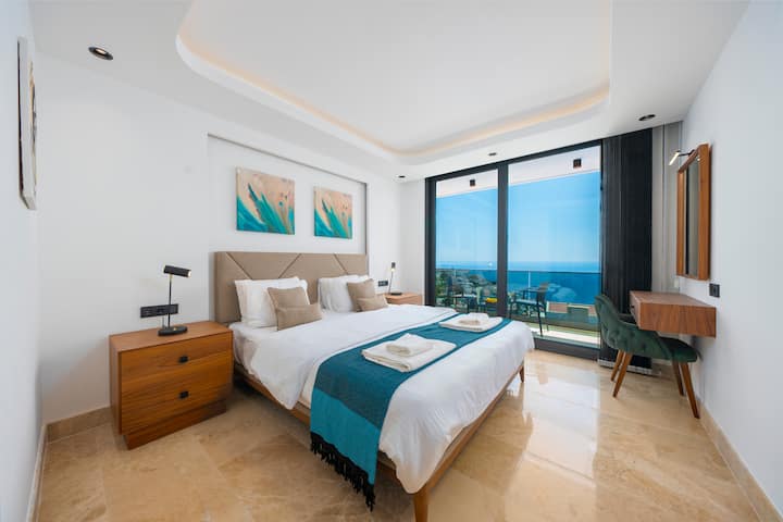 Denize çOk Yakın Müstakil Villa - Kaş