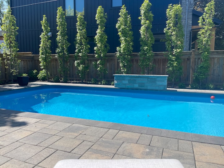 City Escape - Burlington