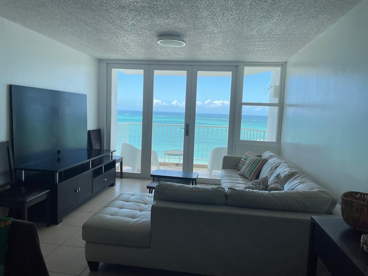 Breathtaking06 Oceanfront Apt. - San Juan