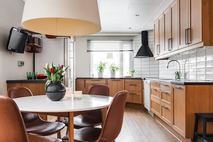 5-bedroom Apartment, 160 Sqm Big - Nässjö