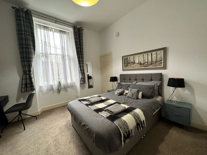 City Lights Apartment - Edinburgh