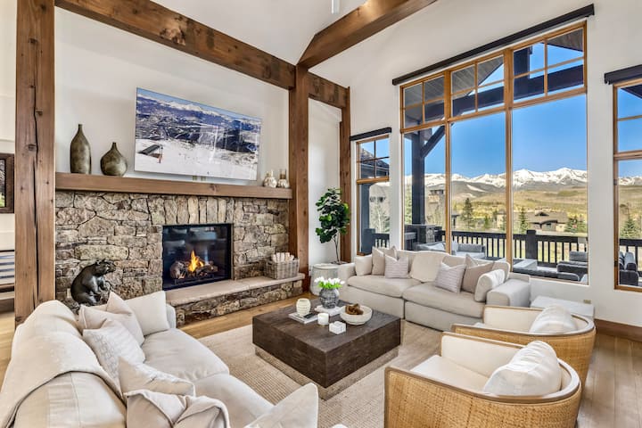 Upscale Breckenridge Mansion - Spa | Golf | Views - Frisco, CO