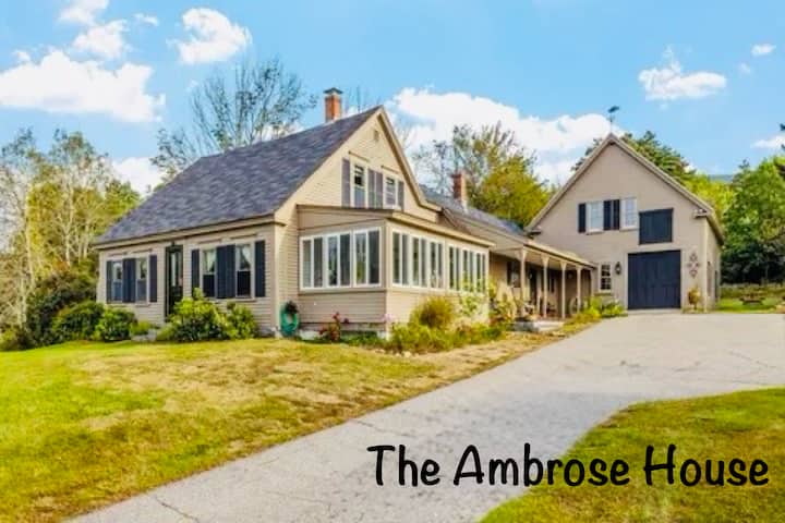 The Historic Ambrose House - Moultonborough, NH