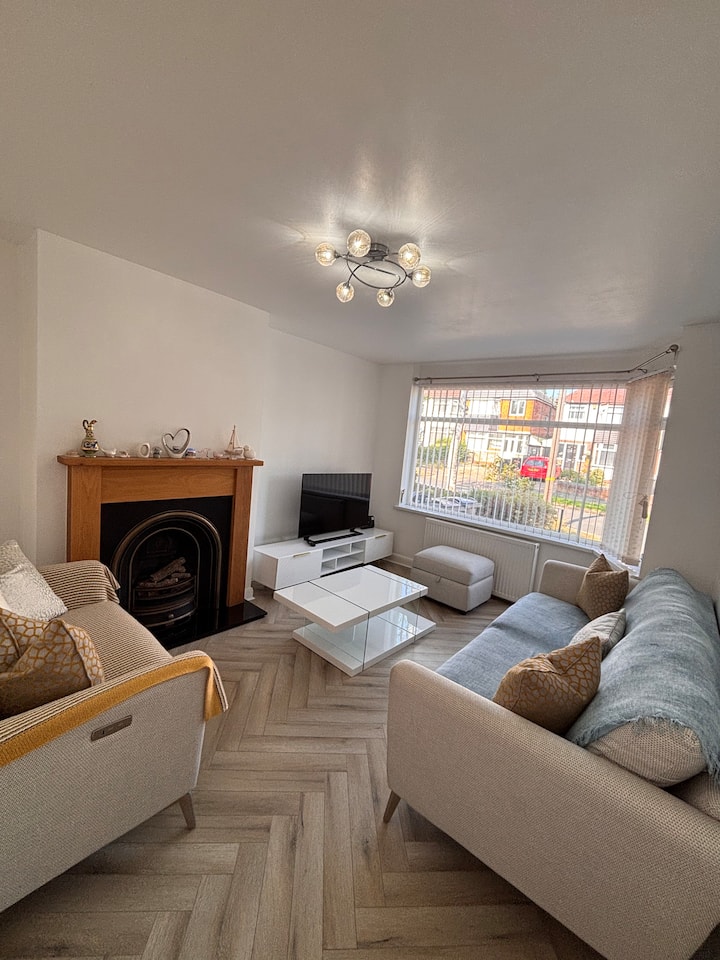 Cosy House Near Uob And Qe Hospital - Selly Oak - Birmingham 