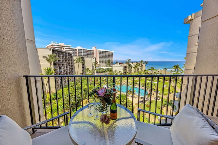 Island Comfort With A 7th-floor View - Honolua Bay, HI