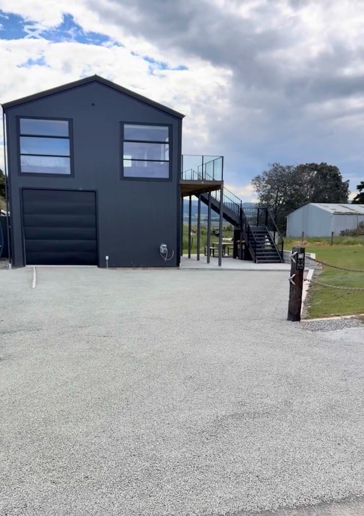 The Boat House - Moeraki