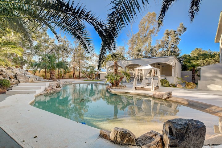 The Vegas Mansion - Las Vegas, NV