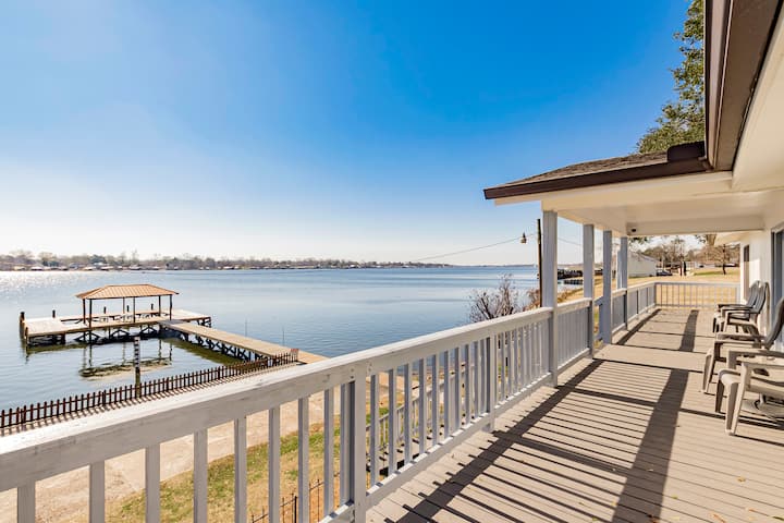 Apartment On False River In New Roads - Livonia, LA