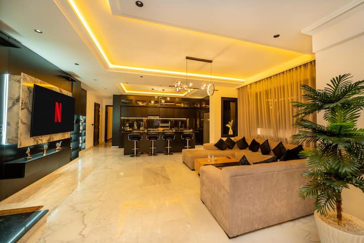 Luxe 3br W/ Terrace In Centre | Walk To The Beach - Tangier