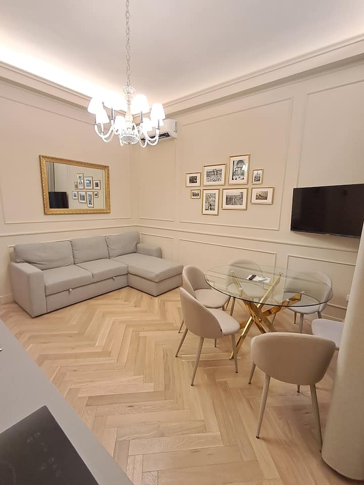 Nouvel Appartement Dans Le Marché De San Lorenzo - Florence