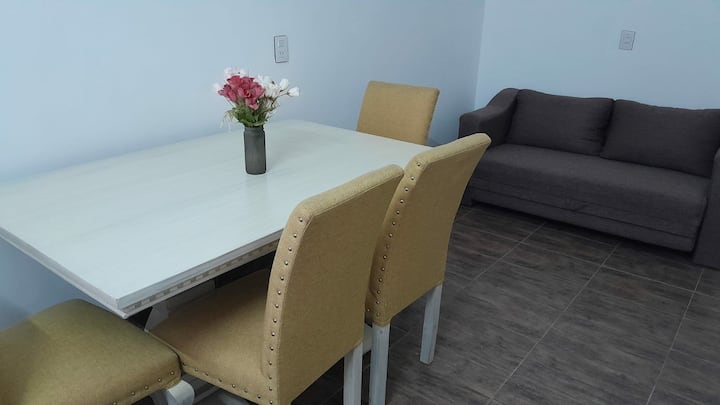 Hospedaje Monte Grande A Minutos De Ezeiza - Buenos Aires Ezeiza Airport (EZE)