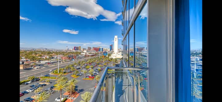 Pp Luxury Vegas Suite With Balcony! - Paradise, NV