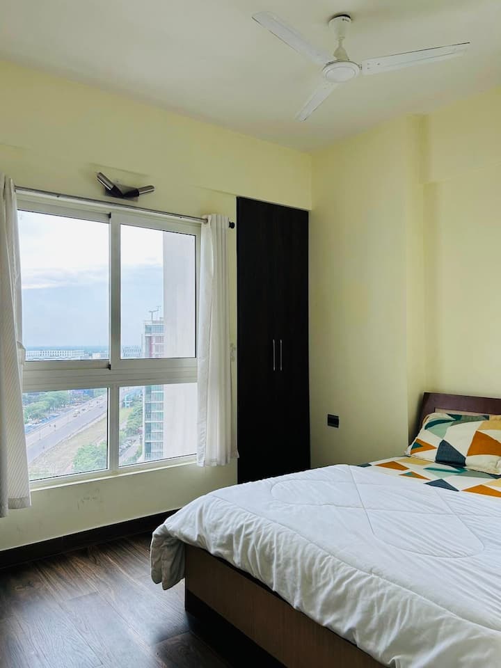 Near Biswa Bangla Gate&airport|stayeasy-sandalwood - Calcuta, WB, India