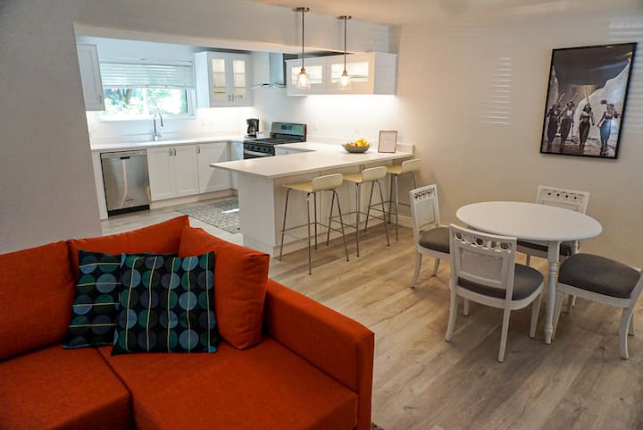 East Bench Apartment Sleeps 4 - Cottonwood Heights, UT