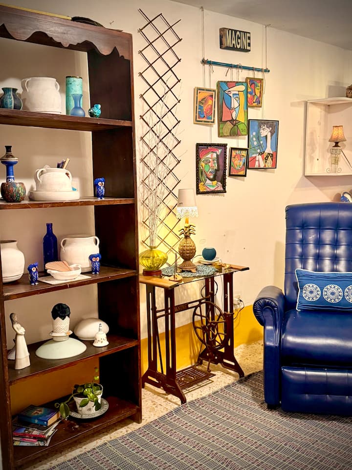 Gem! Terrace+tv+laundry+central @Antiguaguatemala - Antigua Guatemala