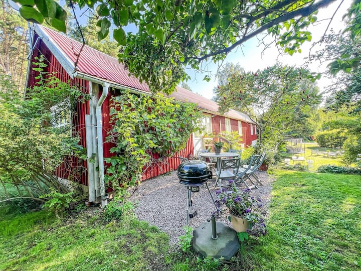 Lantligt Boende På Gård - Mantorp