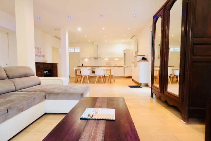 Les Muguets : Apt Standing 4 Prs, Clim, Parking - Vallauris