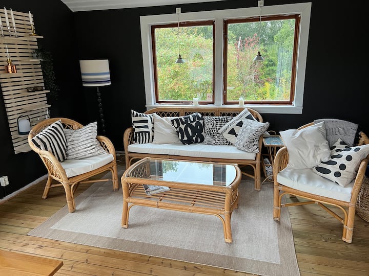 Strandnära Hus I Sandviken - Sölvesborg