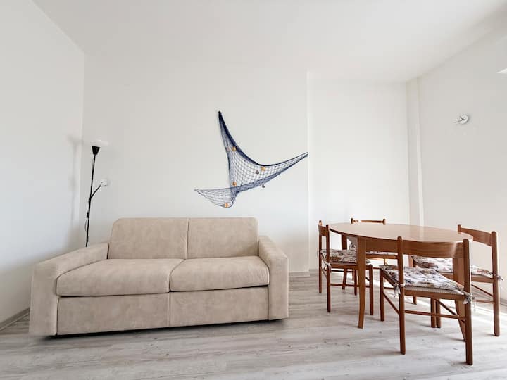 P059 – Porto Recanati,  Three-room Apartment - Porto Recanati