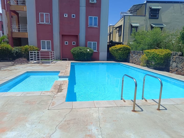 2 Bedroom Apartment With 2 Pools - Maurice