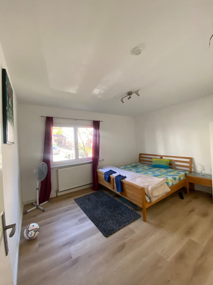 Beautiful Private Room - Stuttgart