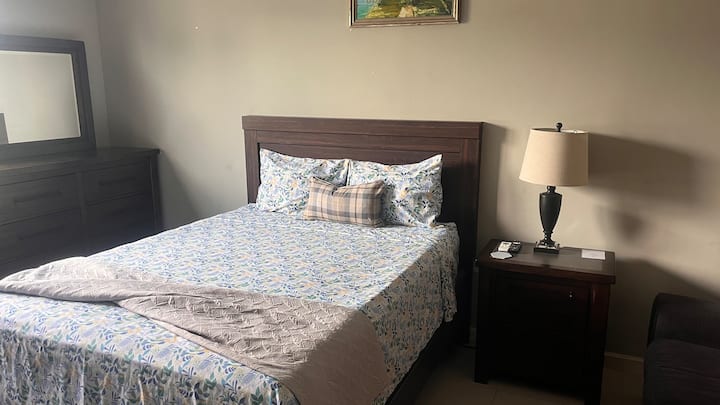2 Bedroom Fairway - Kingston