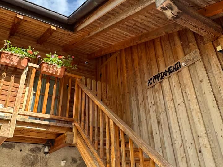 Doppio Appartamento 12 Posti Letto - 3 Bagni - Italy