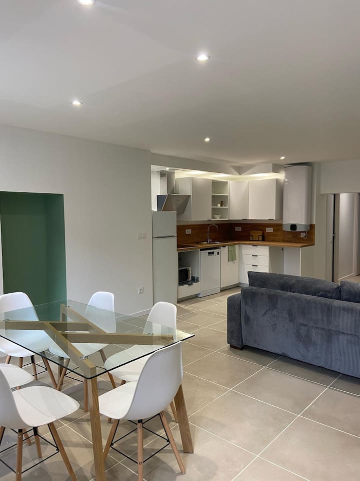 Appartement T3 Rénové - Millau