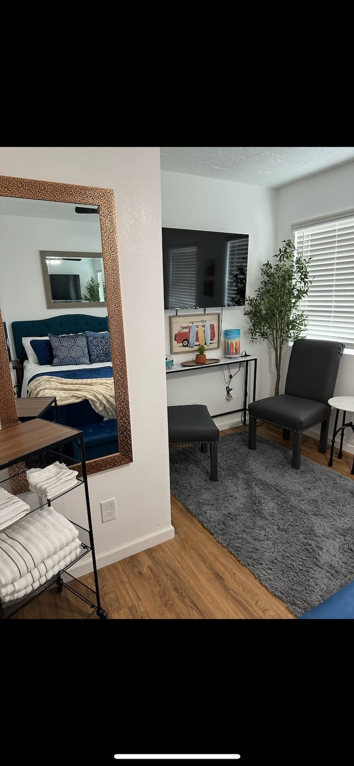 Corporate Condo W/ Massage Chair - Joplin, MO