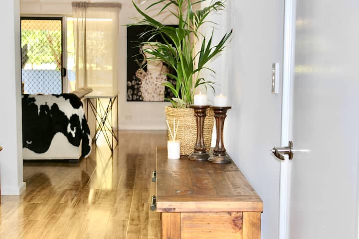 A 6 Bedrooms  Coral Bliss Of Rockingham| - Perth