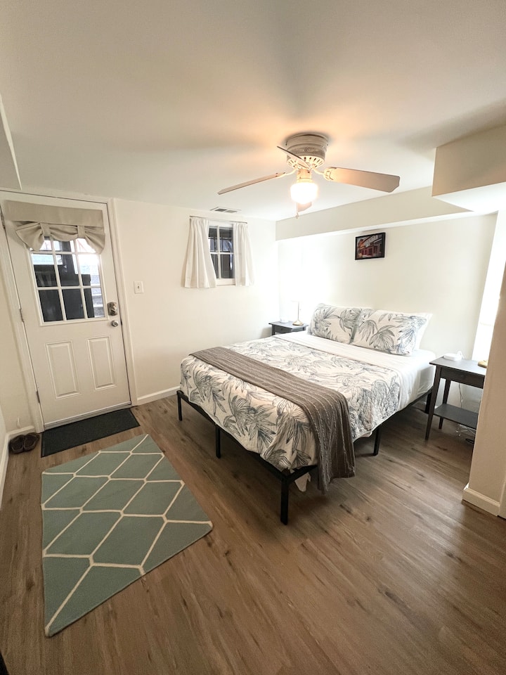 Cozy Garden Apartment In Historic Mt. Pleasant - State of Washington