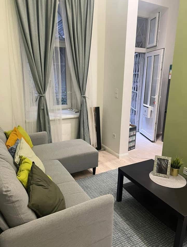 Kevin's19 :(Pets And Smoking Allowed) - Budapest