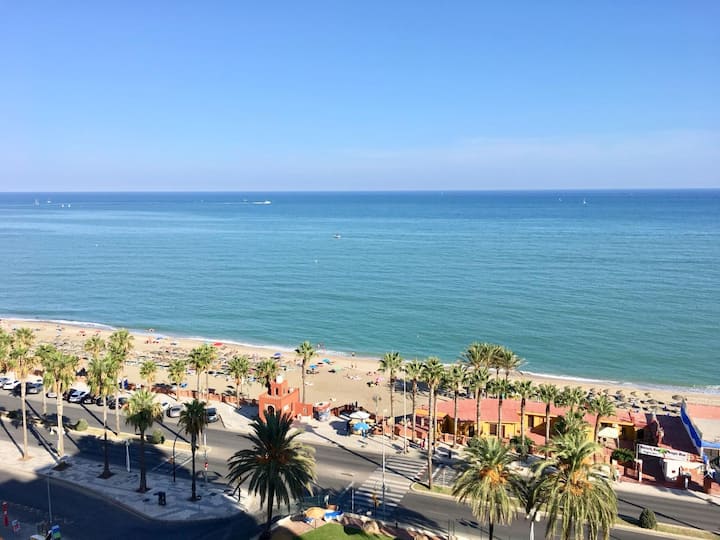 Duplex By The Blue Sea! - 베날마데나