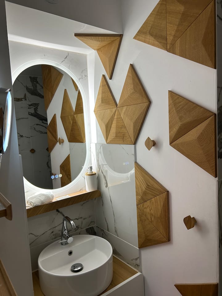 Appartement Design Front De Mer Avec Piscine - Saint-Tropez