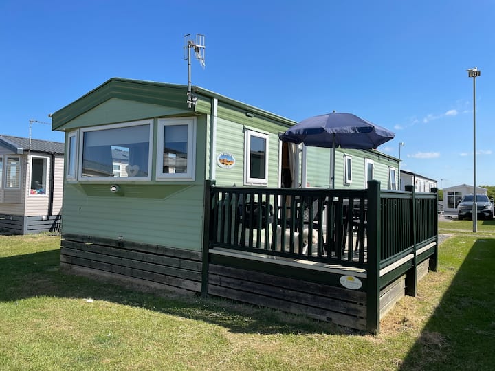 Seaside Arizona Caravan At Ocean Edge Holiday Park - Lancashire
