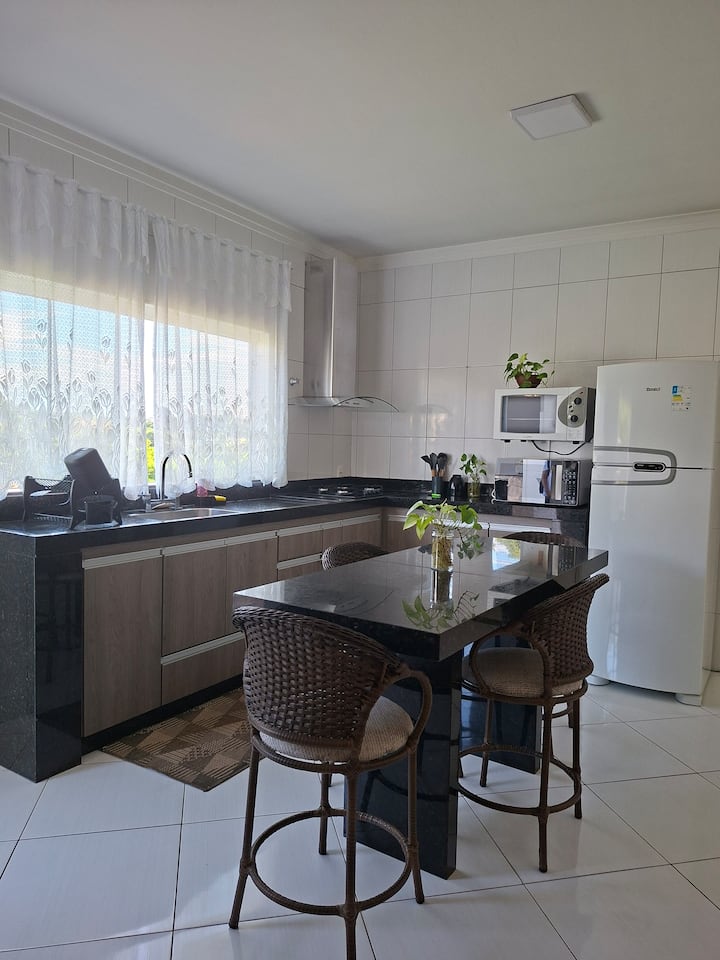Casa Aconchegante Com Ar Condicionado - Americana