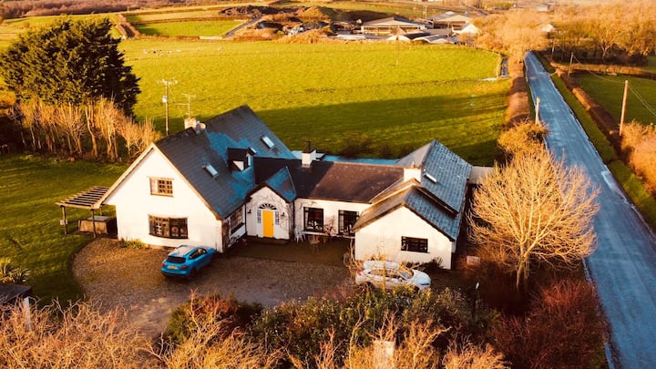 The Old Schoolhouse - Portstewart