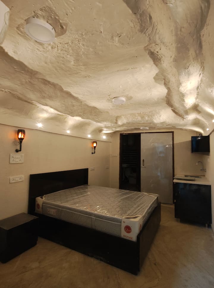Queen Cave Theme Couple Friendly - Nueva Delhi