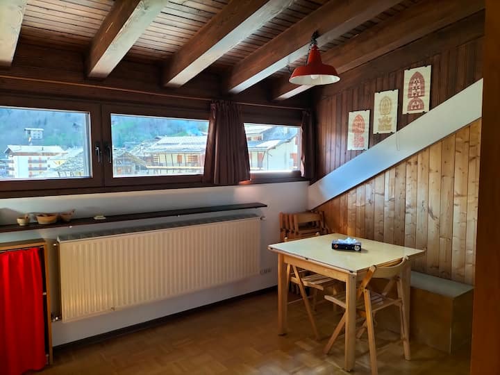 Luminosa Mansarda Con Vista Alagna Valsesia - Alagna Valsesia