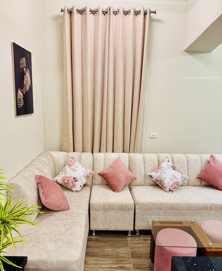 Dpto. Exclusivo 3 Pisos Con Terraza Y Parrilla - 阿雷基帕